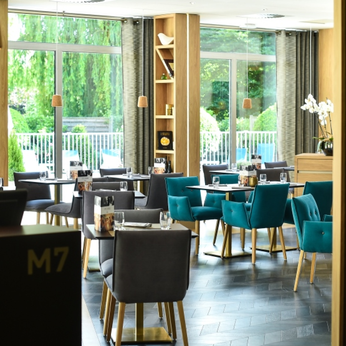 Top restaurants to spend Christmas Eve in Burgundy | Beaune and the ...